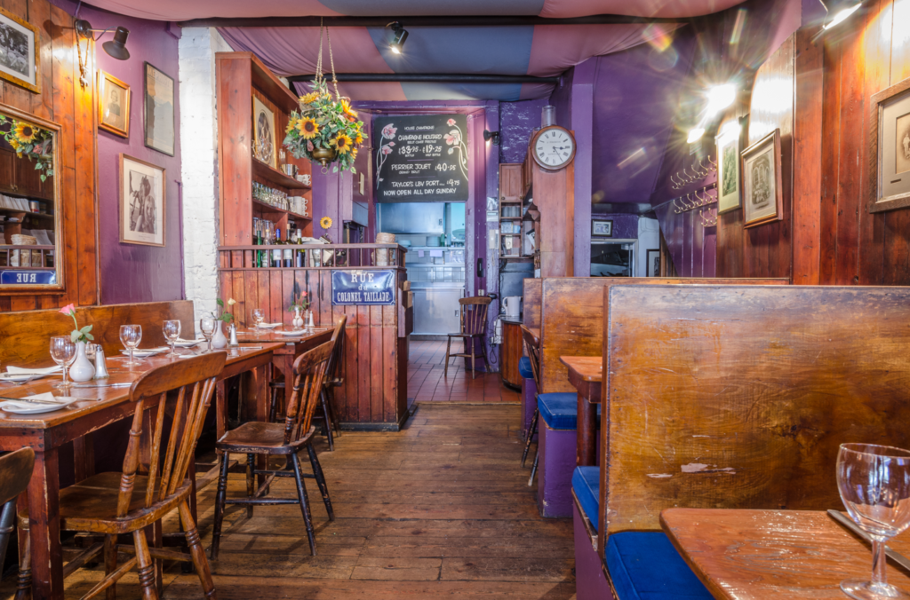 Pimlico's iconic Grumbles Restaurant celebrates 60 glorious years | 7SL